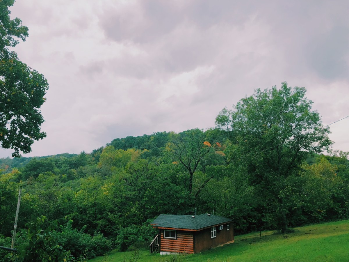 Cabins at Ginger Blue Resort in Noel, MO | Elk River Floats